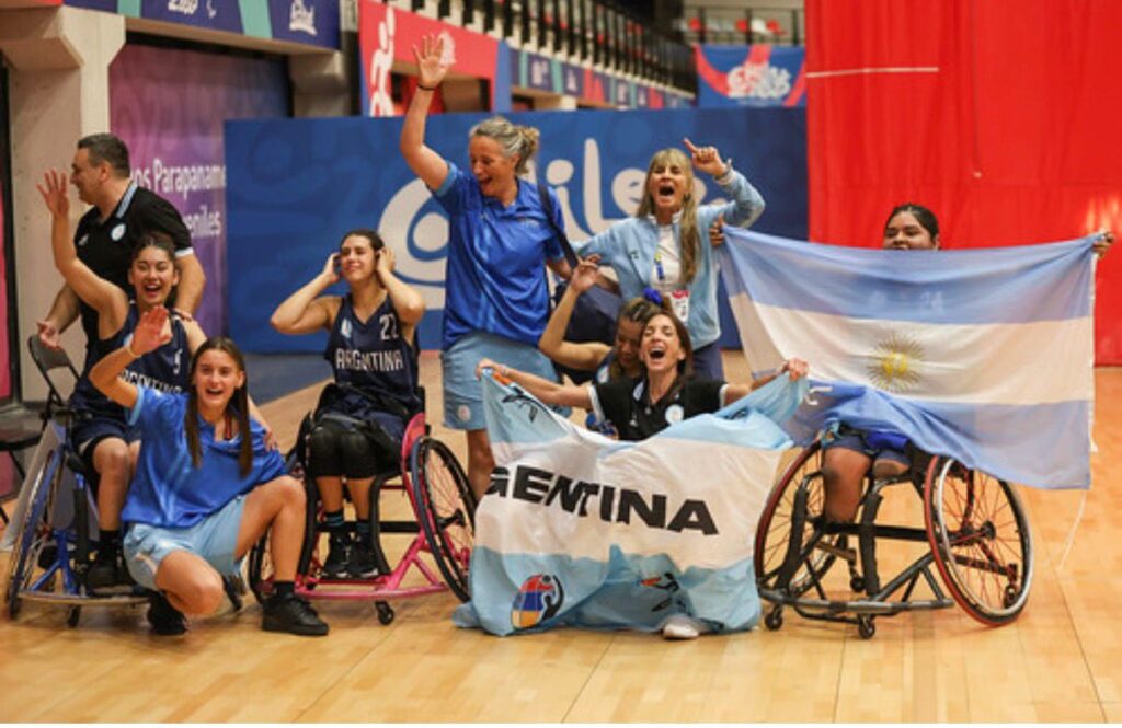 DÍA 6 / BASQUET 3X3 FEMENINO: LAS LOBAS OBTUVIERON LA MEDALLA DE BRONCE ...